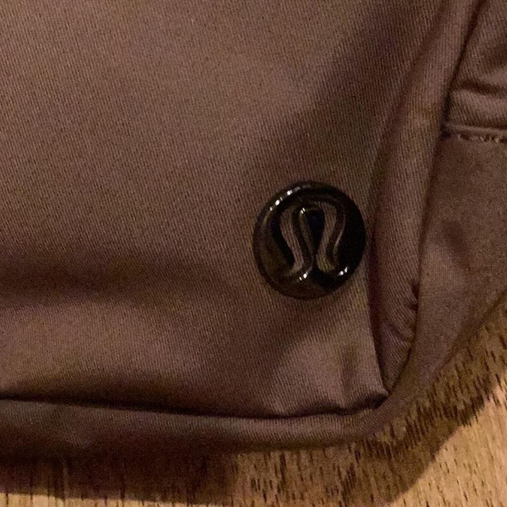 Lululemon Everywhere Belt Bag Java - Gem